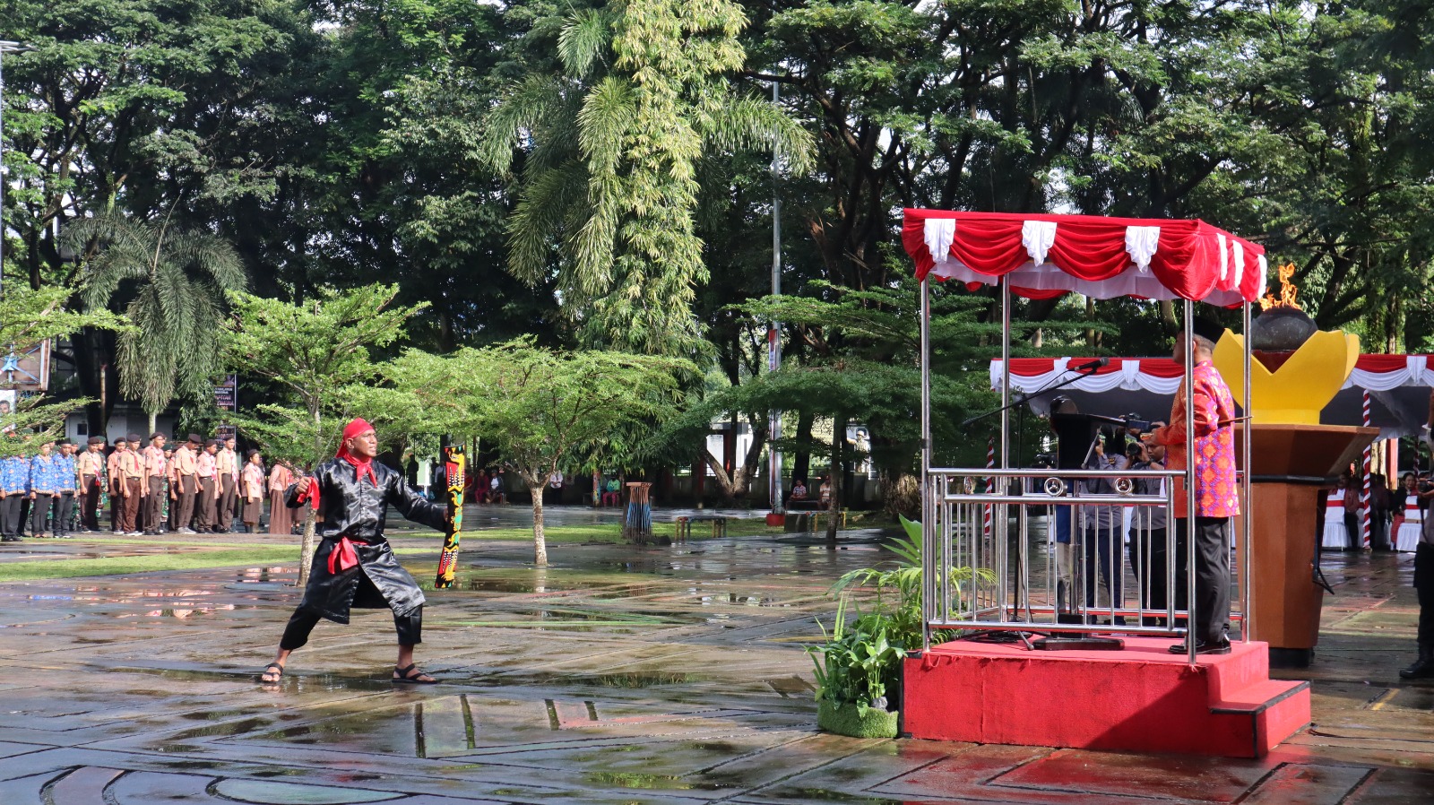 PERINGATI HARI PATTIMURA KE-206, GUBERNUR : TERUS BERBAKTI DAN BERKARYA ...